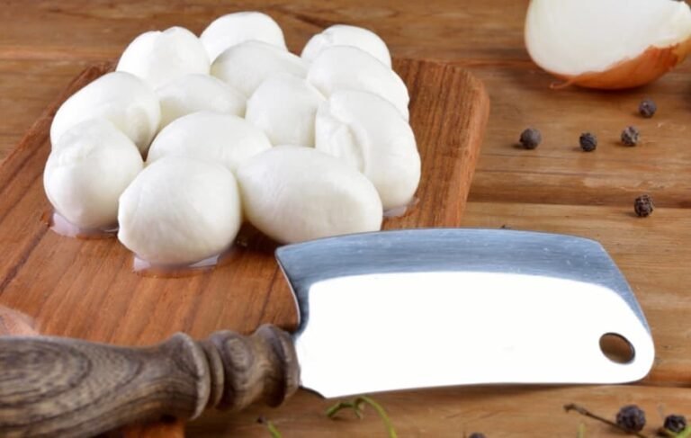 How To Make Fresh Mozzarella Cheese at Home